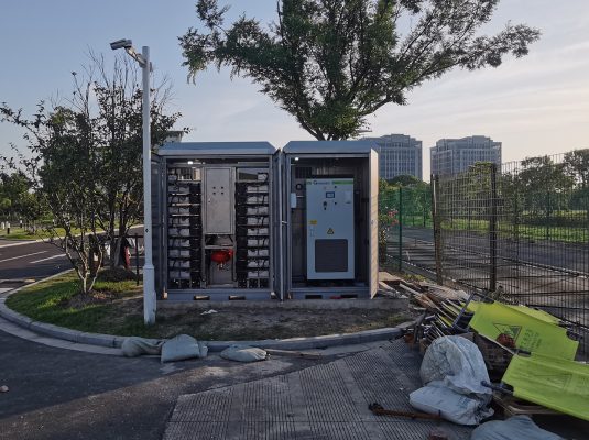 VOLVO Optical Storage and Charging Station - Solar Energy Battery ...